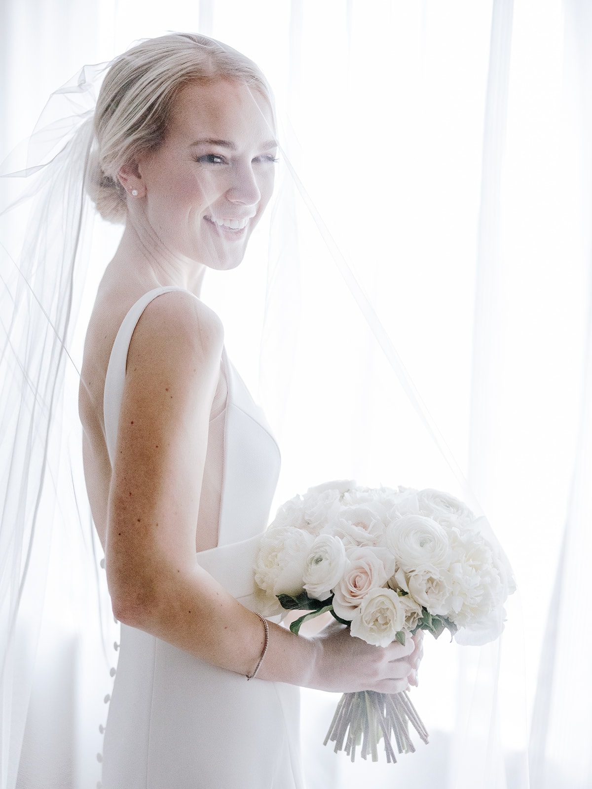 Timeless Winter Wedding at The Pennsylvanian - Lauren Renee